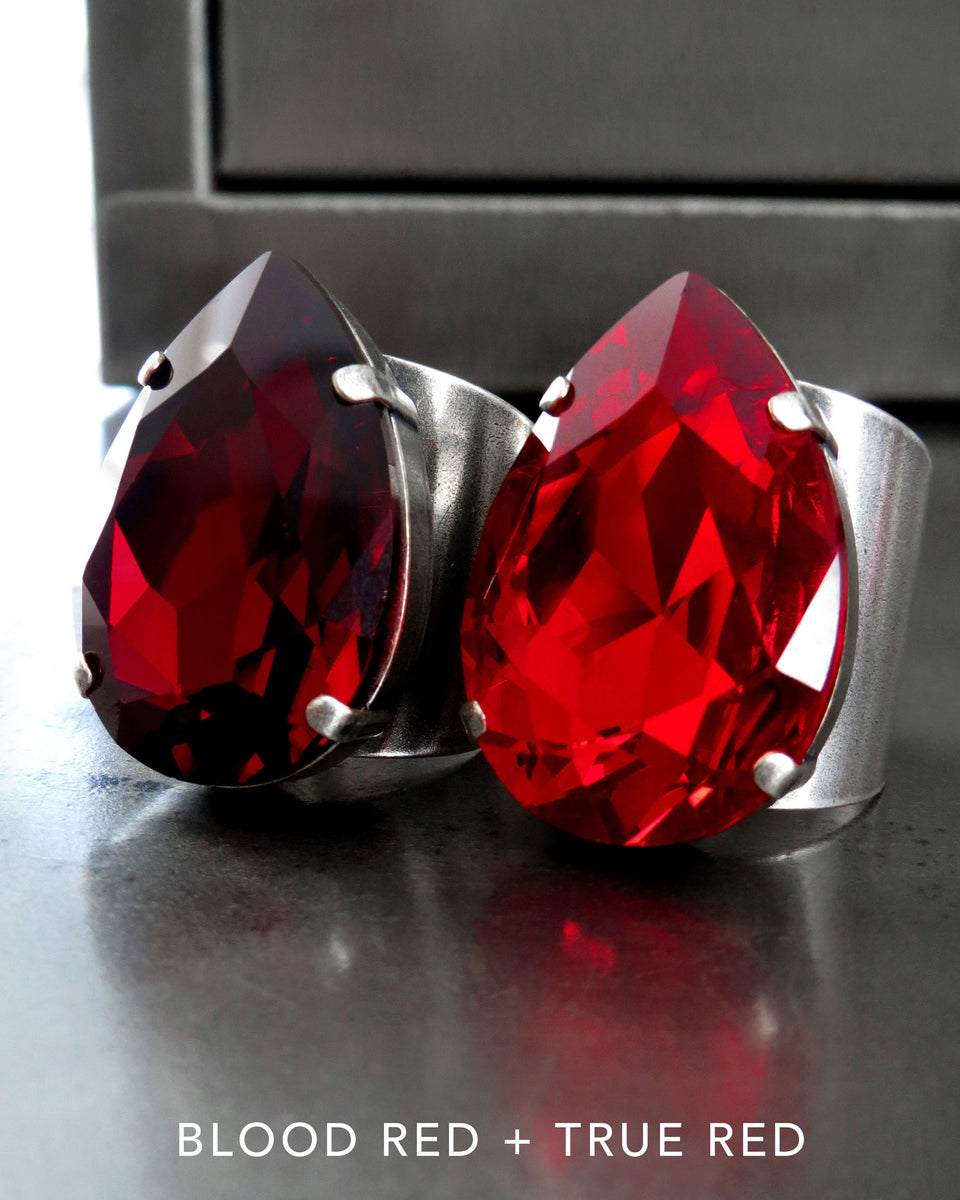 SANGUINE - Gothic Blood Red Crystal Ring, Teardrop Goth Red Black Ring ...