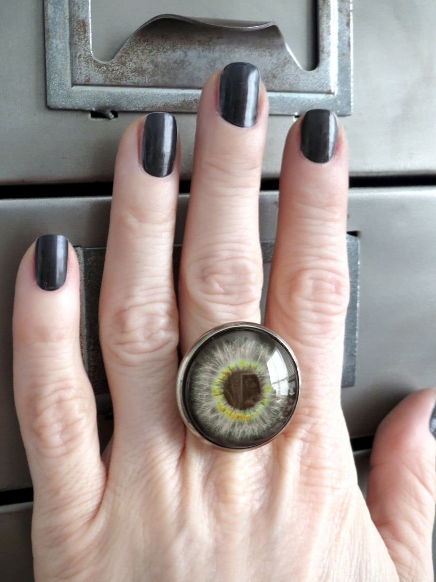 Large Gothic Grey Eyeball Ring for Halloween, Photo-Realistic ...